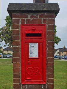 The English post box – England's Puzzle