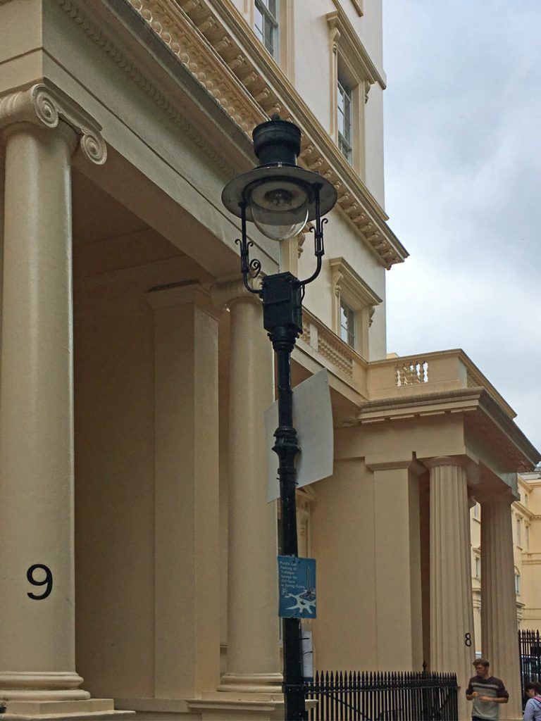 Beautiful English Gas Lamps – England's Puzzle