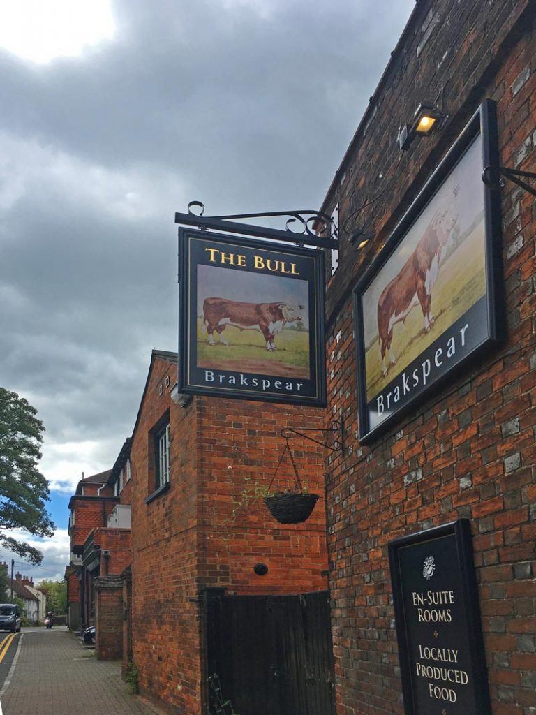 English Pub Names