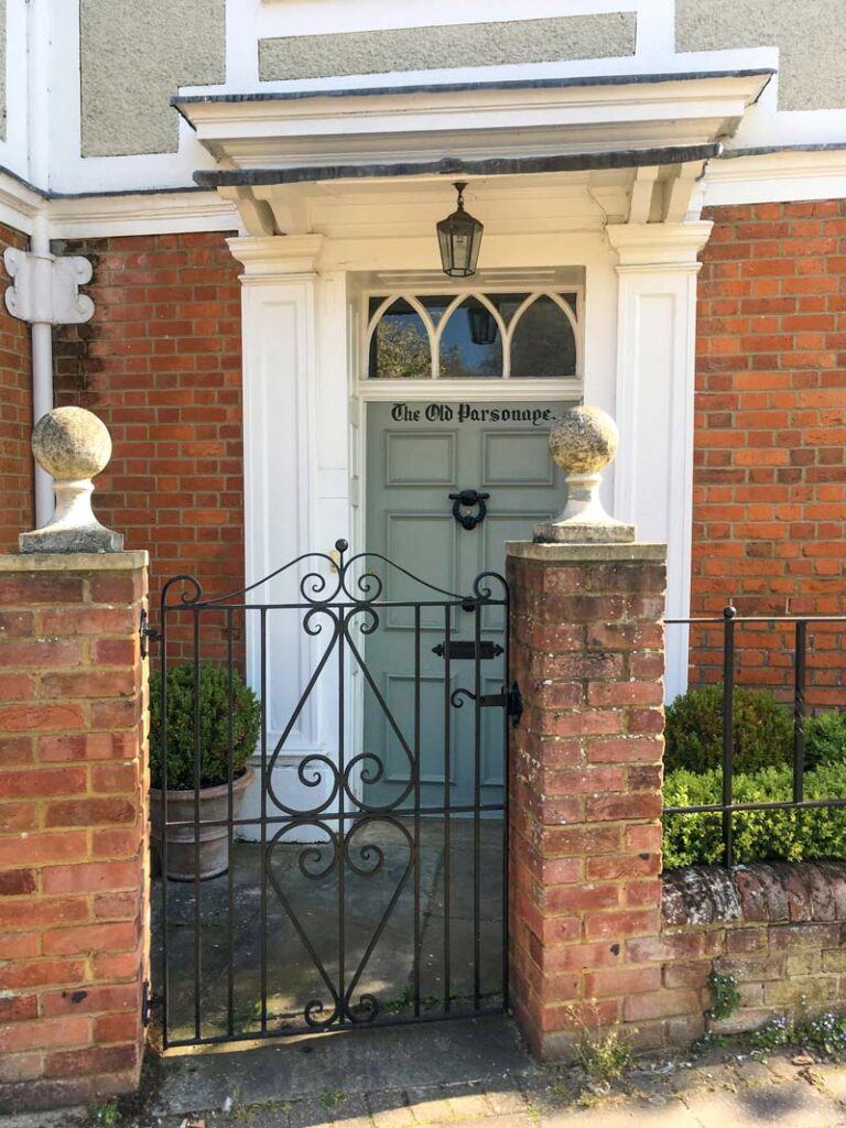 English Front Doors – England's Puzzle