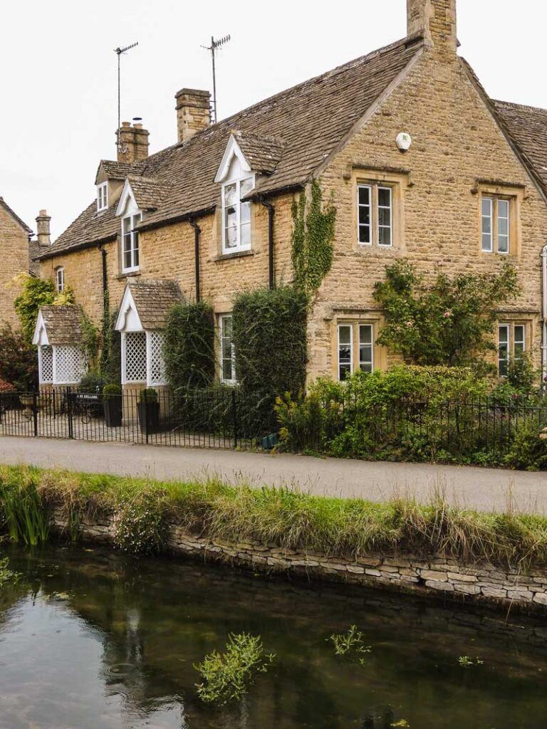 Houses of the Cotswolds